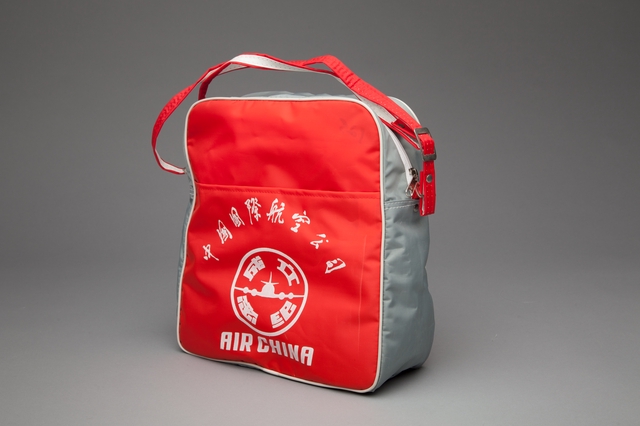 Objects | airline bag: Air China | SFO Museum