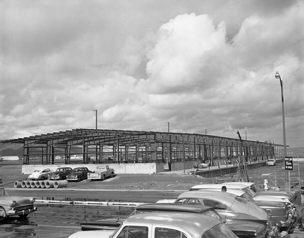 Objects | negative: San Francisco International Airport (SFO), cargo ...