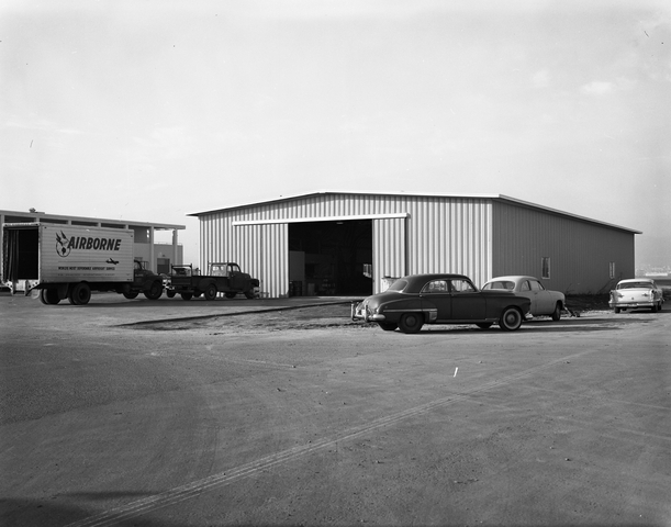 Objects | negative: San Francisco International Airport (SFO), cargo ...