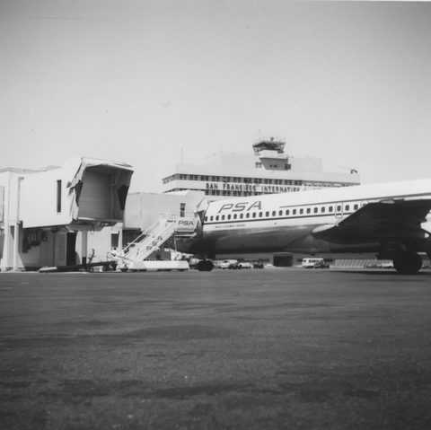 Objects | photograph: San Francisco International Airport (SFO ...