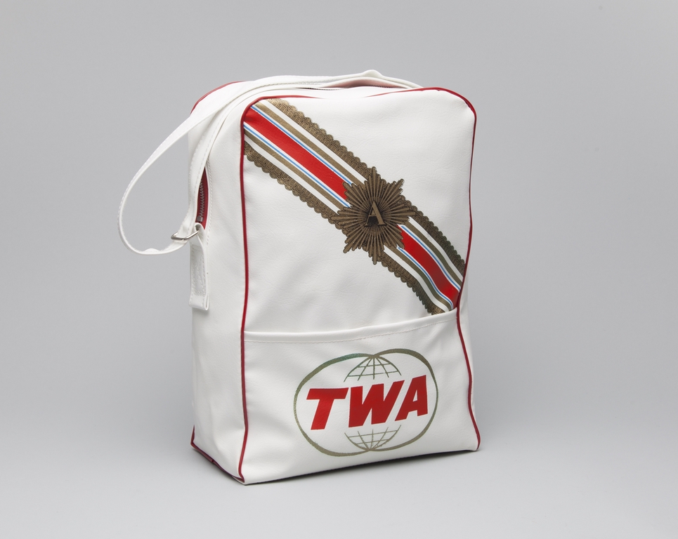 Objects | airline bag: TWA (Trans World Airlines) | SFO Museum