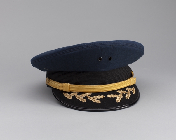 Objects | flight officer cap: Frontier Airlines | SFO Museum