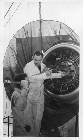 Objects | photograph: Clyde J. Smith, aircraft inspection | SFO Museum